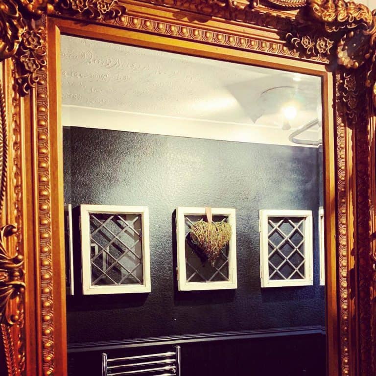 17 DIY Repurposed Old Window Ideas (Get Creative!)