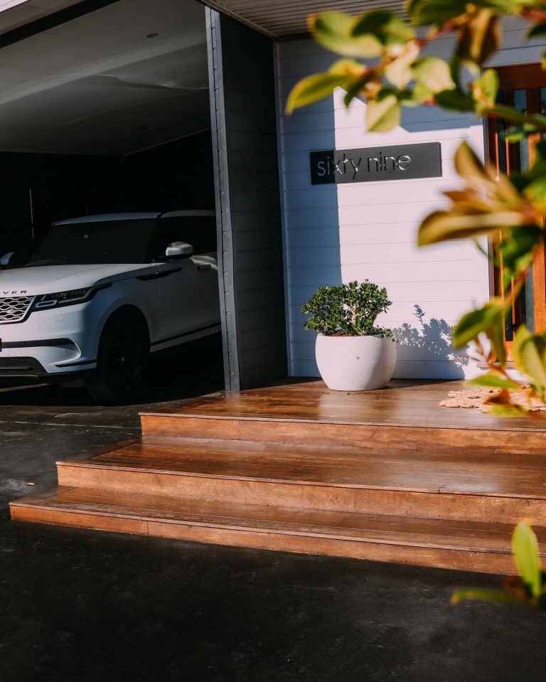 13 House Number Ideas for Better Curb Appeal - Trendey