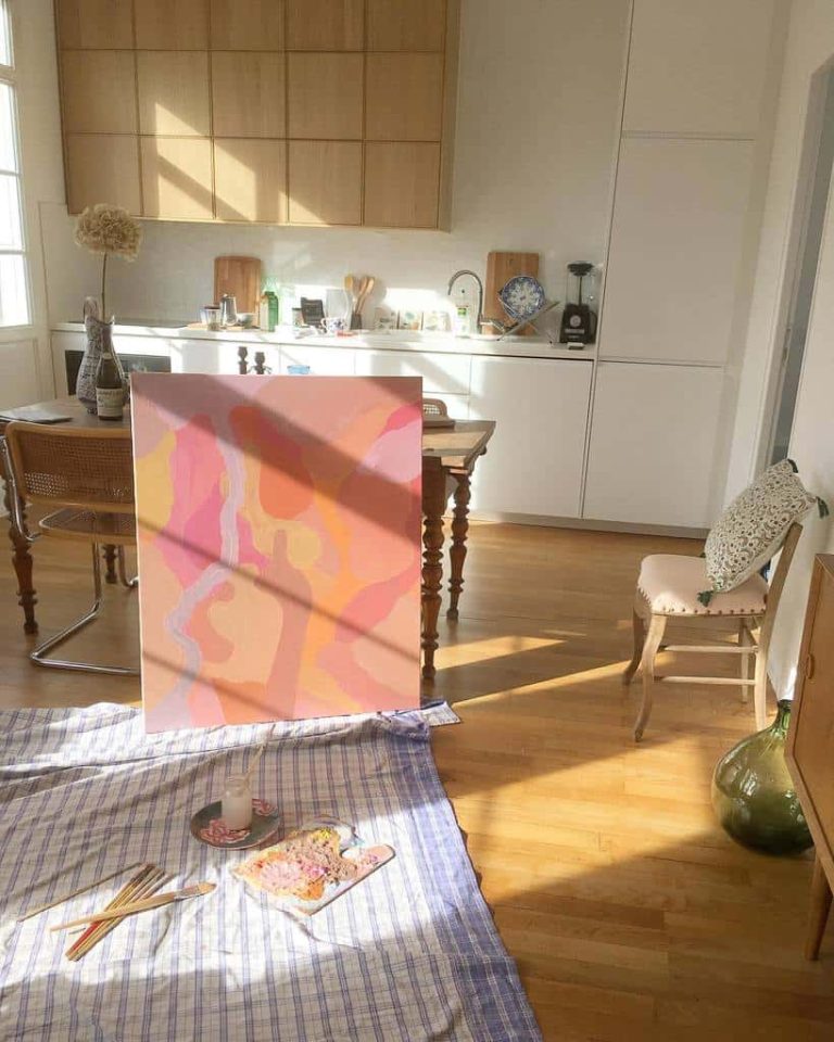 22 Inspiring and Creative Art Studio Ideas - Trendey