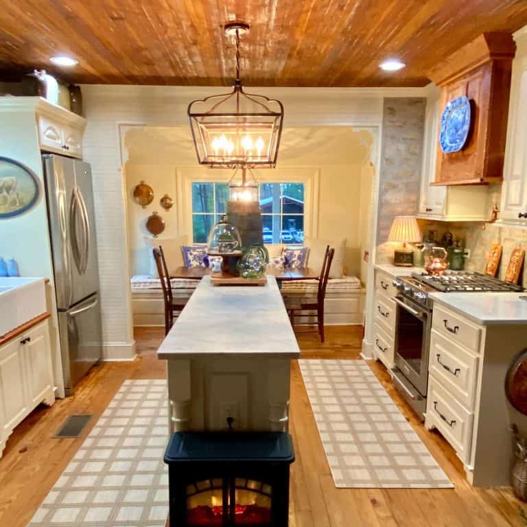 11 Kitchen Ceiling Ideas