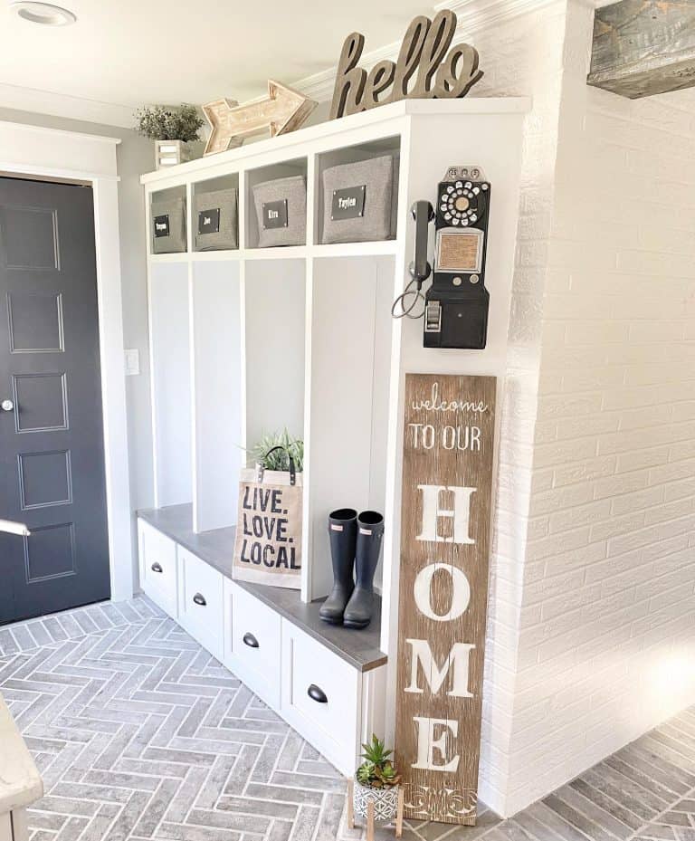 13 Creative Mudroom Storage Ideas and Solutions