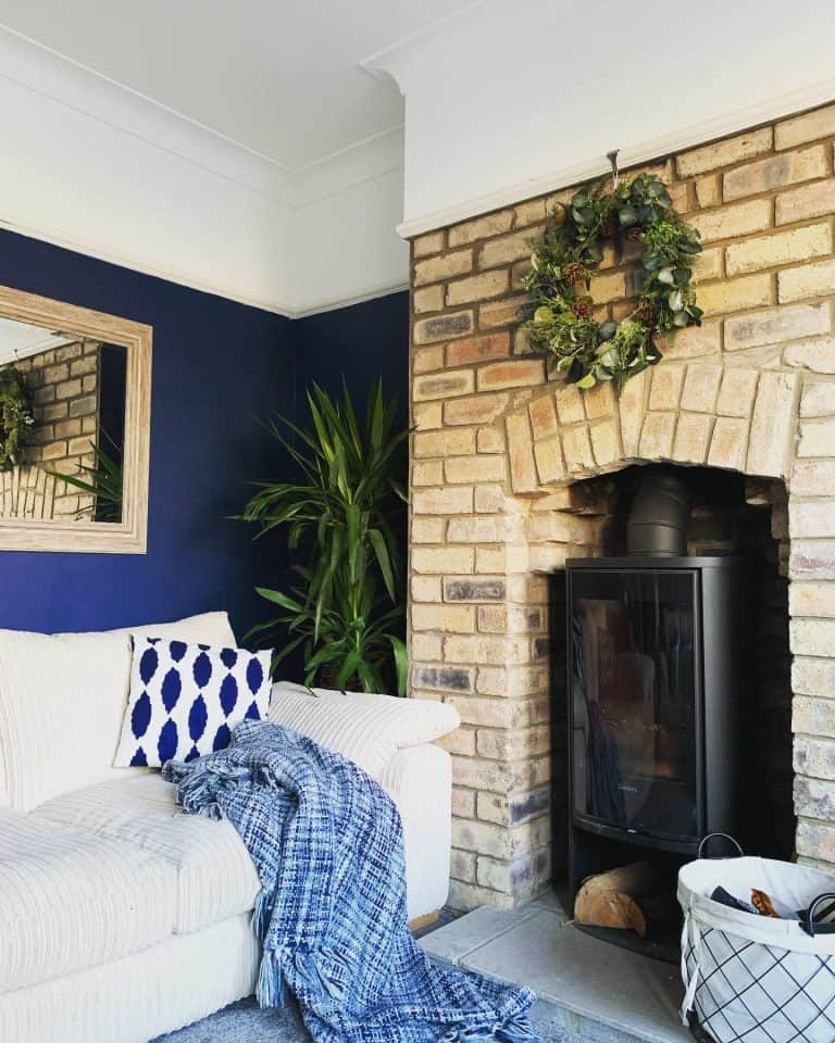 10 Fireplace Hearth Design Ideas