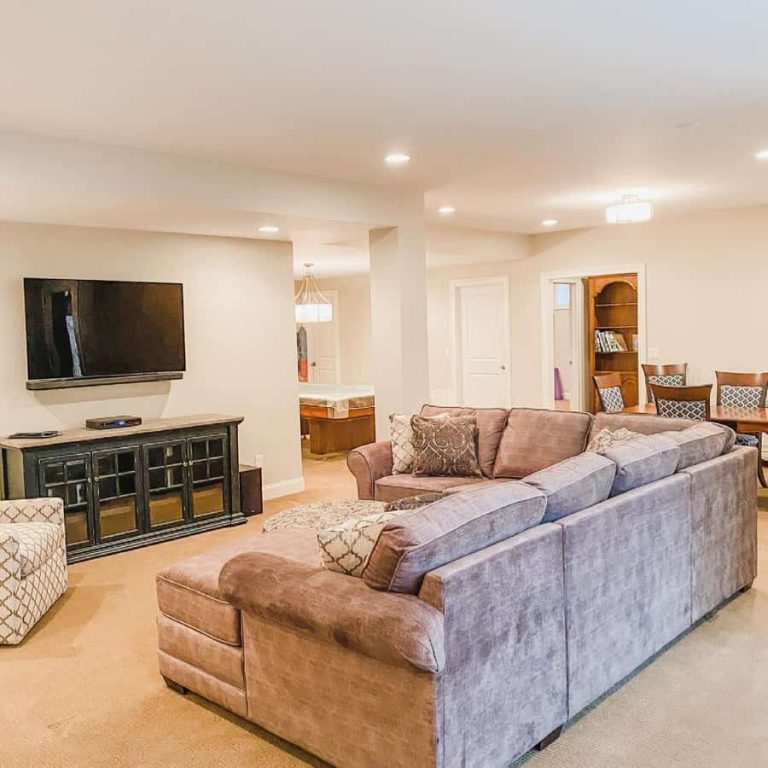 30 Basement Floor Ideas (Inspiring Design Options)
