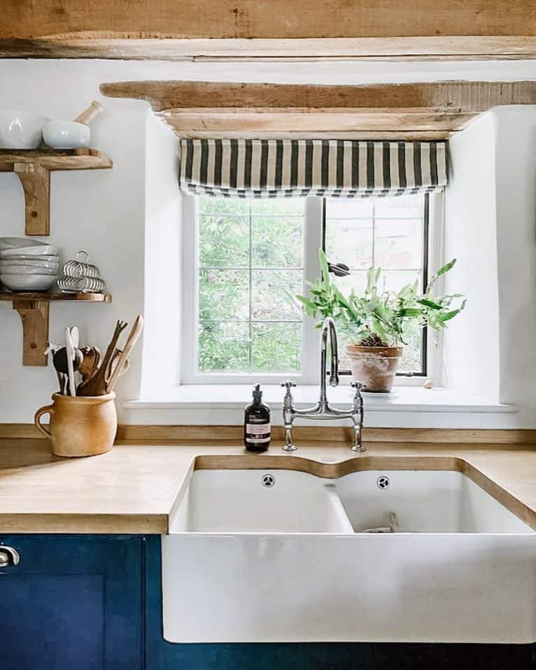 10 Kitchen Sink Design Ideas