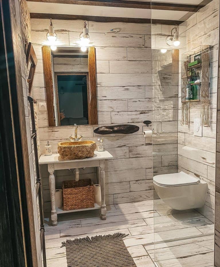 23 Rustic Bathroom Decor Ideas for Your New Makeover
