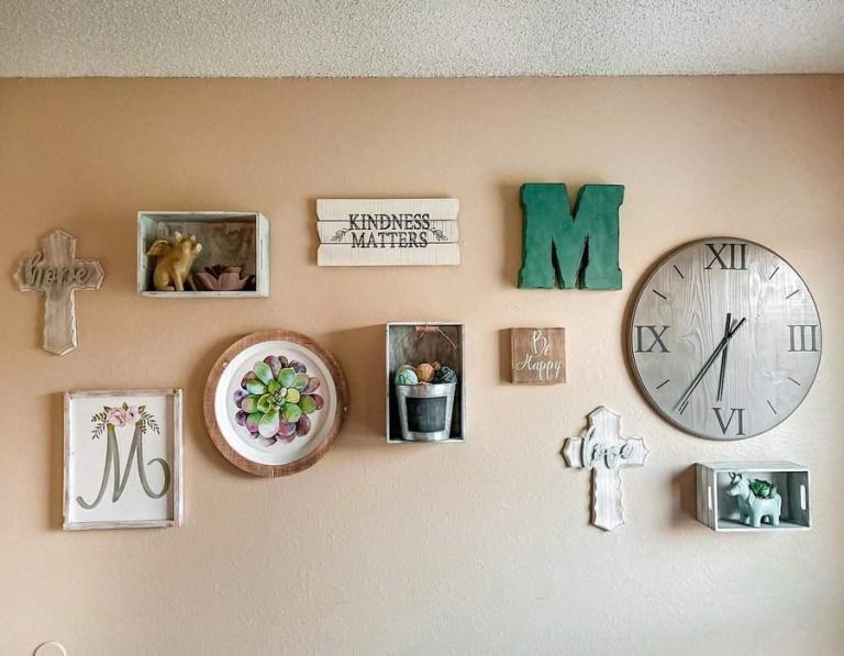 21 Creative Wall Collage Ideas