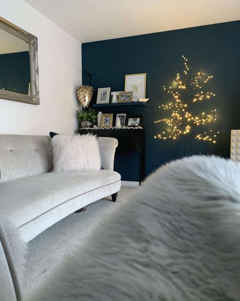 10 Christmas Lights Ideas (Indoors and Outdoors) - Trendey