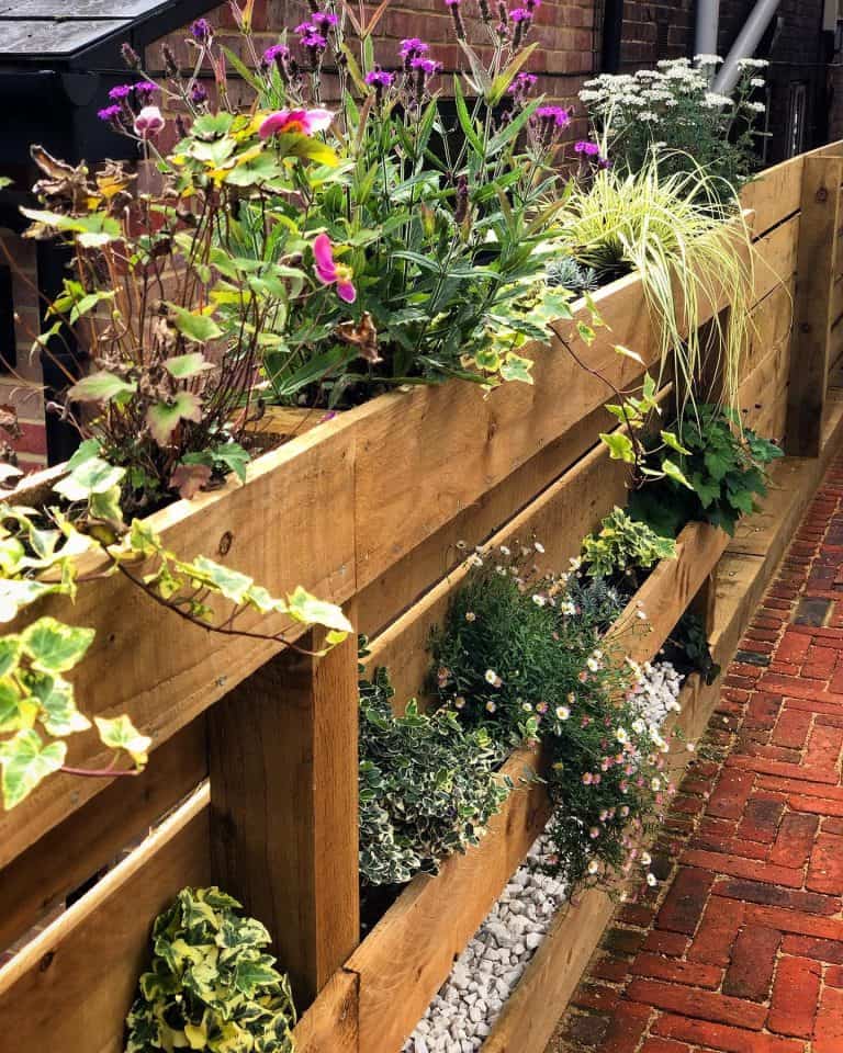 Outdoor Wall Decor Ideas: 74 Creative Designs to Transform Your Exterior