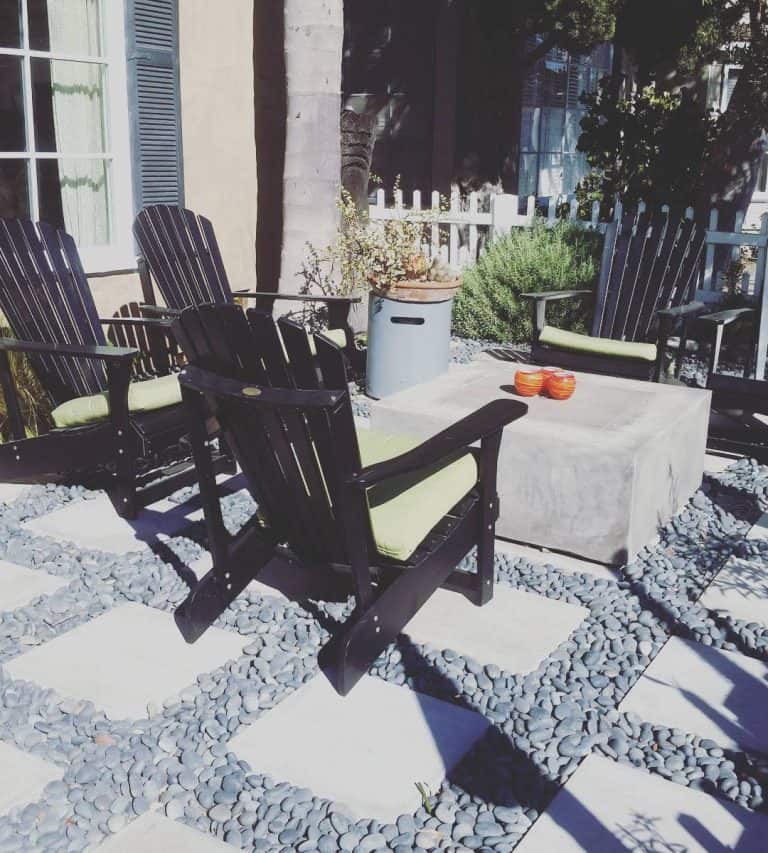 17 Cheap Backyard Patio Ideas That You Can DIY - Trendey