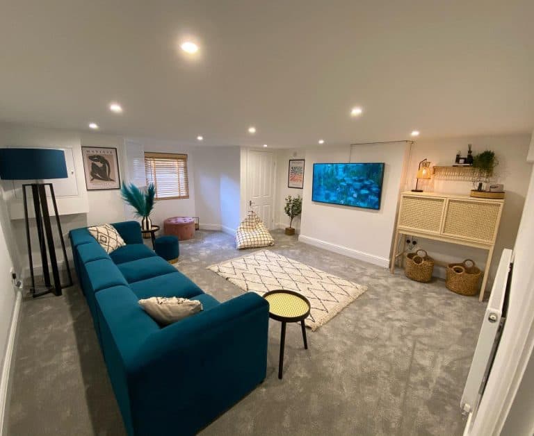 46 Unique and Inexpensive Basement Ceiling Ideas