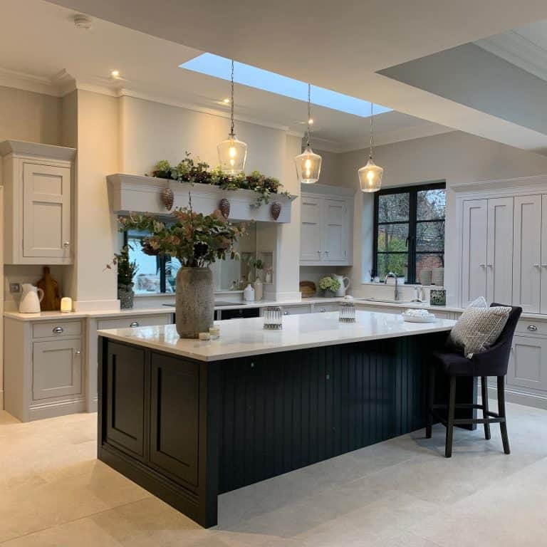 11 Kitchen Ceiling Ideas - Trendey