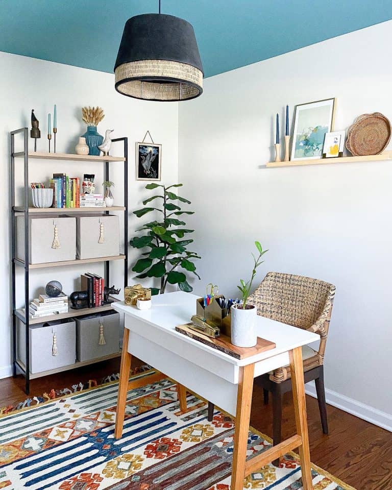 12 Home Office Desk Ideas for a Home Workstation