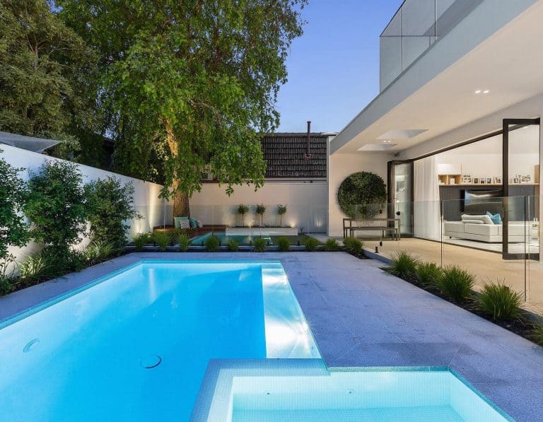 7 Swimming Pool Tile Designs ideas