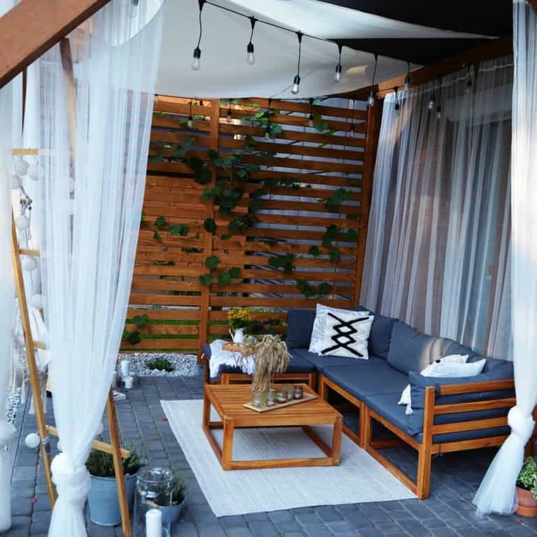 19 Backyard Privacy Ideas for a Calm Retreat - Trendey