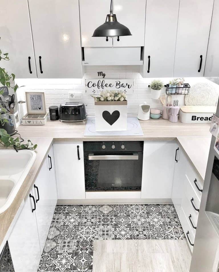 13 Kitchen Flooring Ideas - Stylish and Practical - Trendey