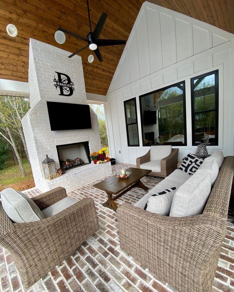 19 Back Porch Design Ideas - Trendey