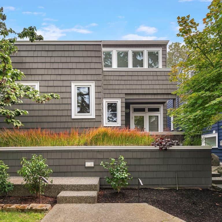 11 House Siding Ideas for Better Curb Appeal - Trendey
