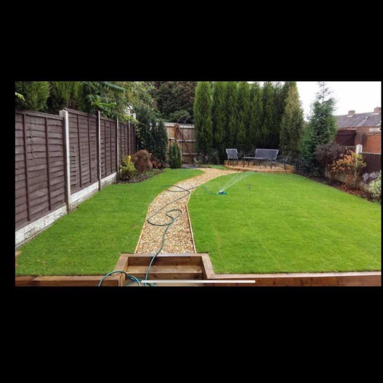 8 Lawn Edging Ideas for Beautiful Landscaping