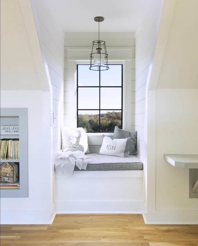 25 Inspirational Window Seat Ideas That are Super Cozy
