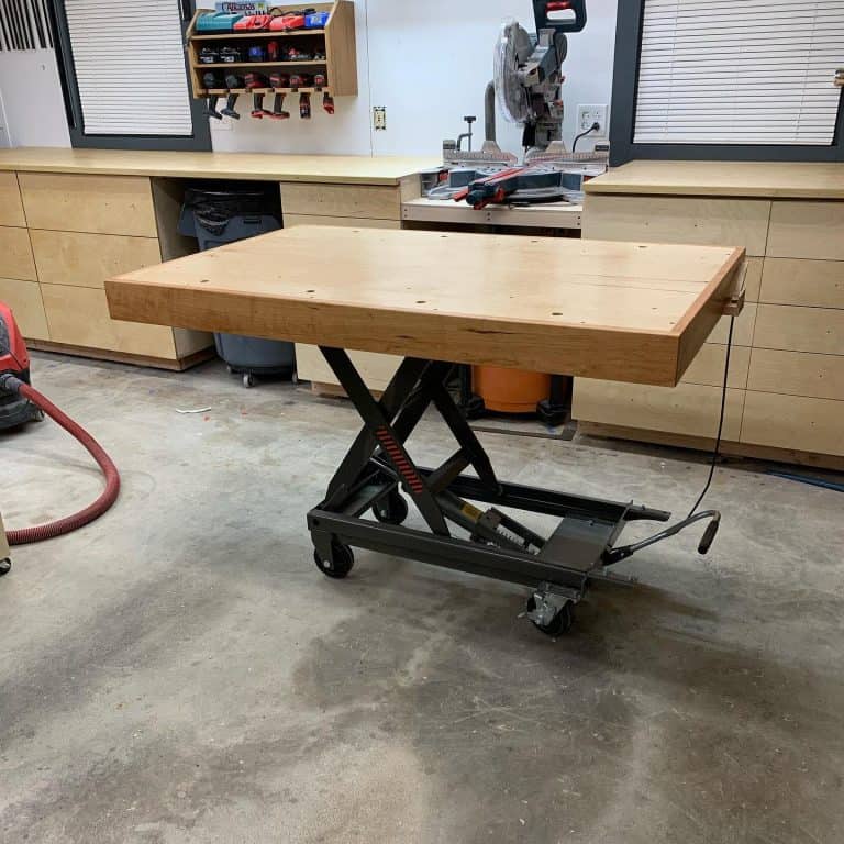 6 Garage Workbench Ideas to Make the Most Out of Your Space