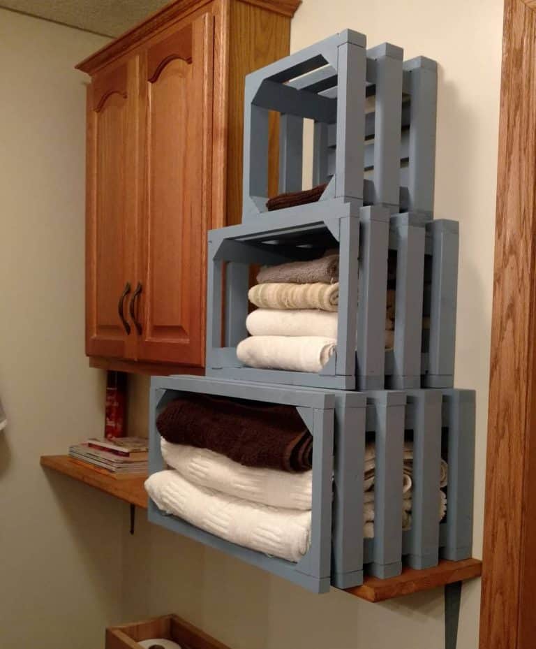 19 Towel Storage and Organization Ideas - Trendey