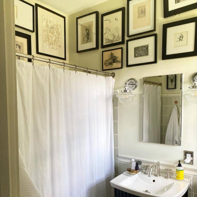 18 Bathroom Art Ideas to Elevate Your Space