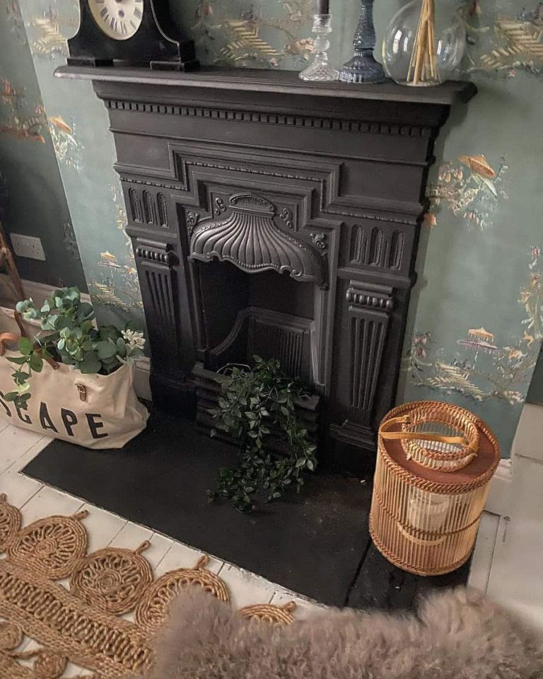 15 Fireplace Décor Ideas for a Striking Focal Point