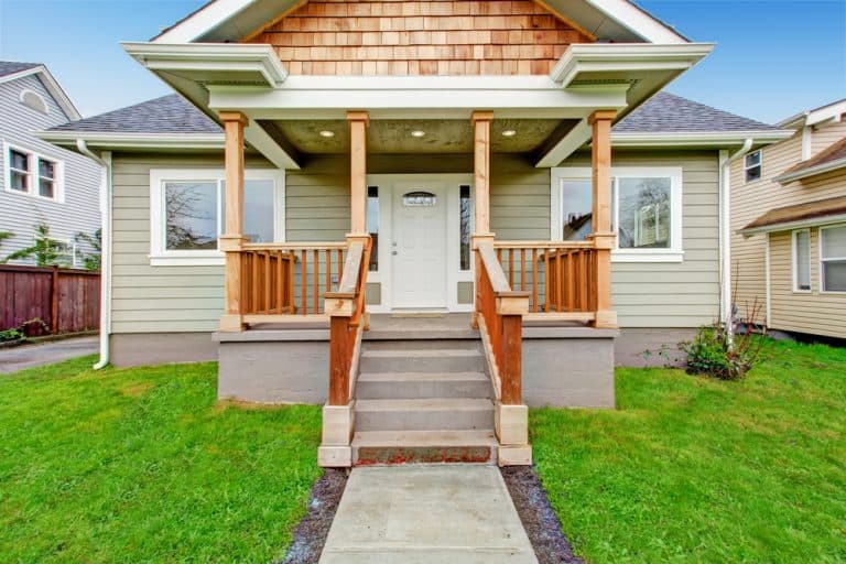 10 Front Porch Railing Ideas - Trendey