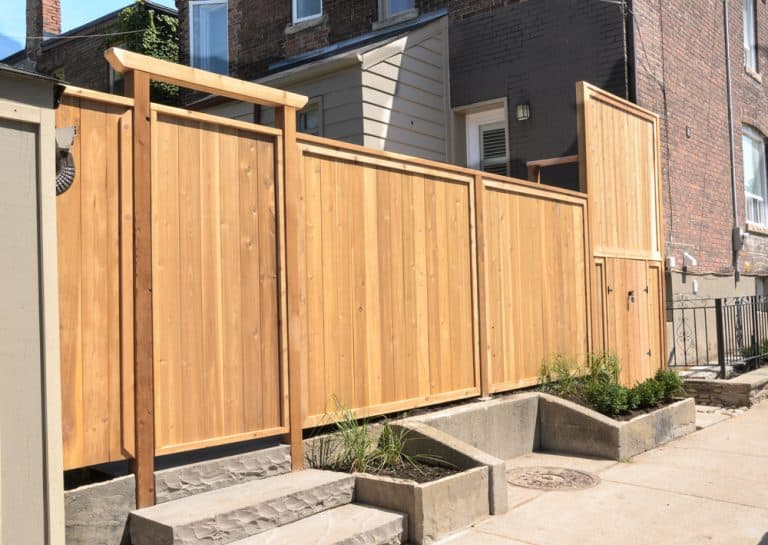 10 Privacy Fence Ideas for Your Yard - Trendey