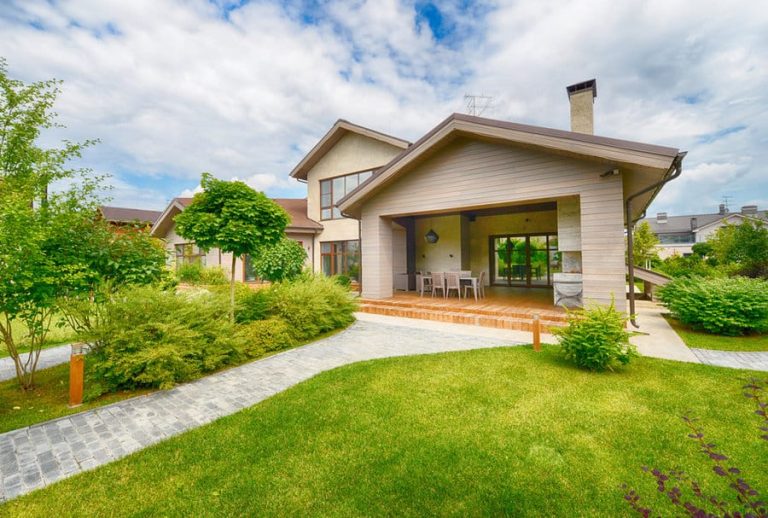 13 Inspiring Walkway Ideas for Your Home - Trendey