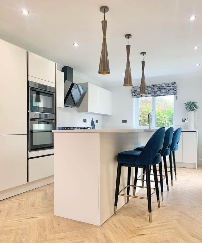 15 Kitchen Island Pendant Lighting Ideas