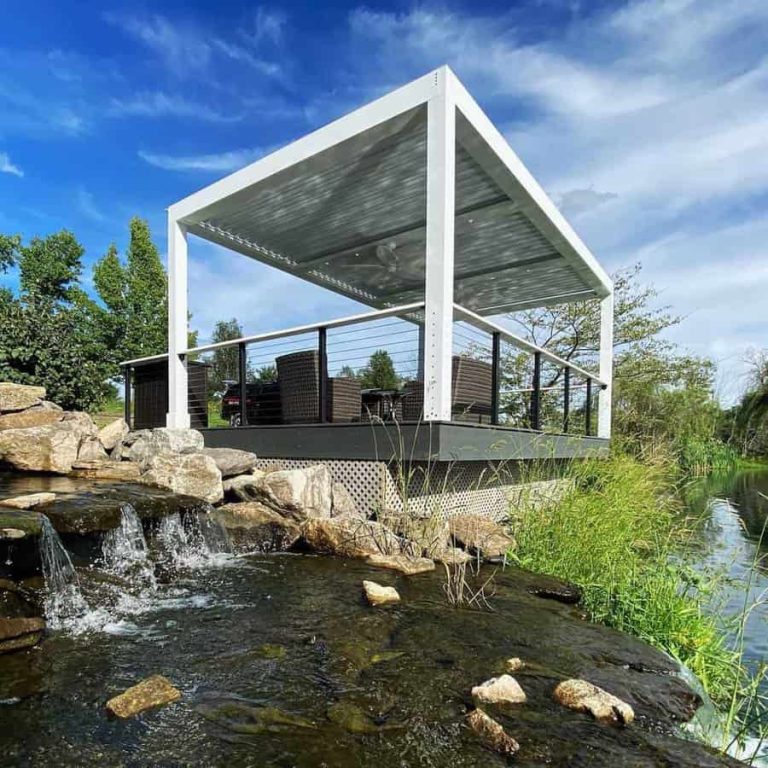 28 Best Deck Shade Ideas for Your Outdoor Space - Trendey