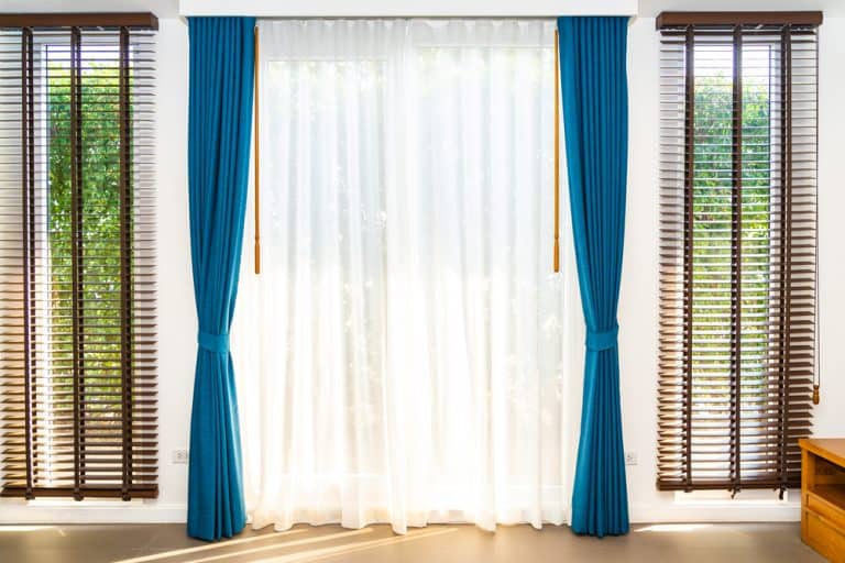 10 Creative Window Treatment Ideas for a Non-Boring View