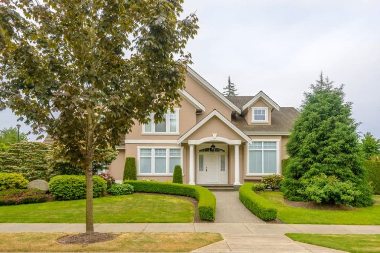 13 Inspiring Walkway Ideas for Your Home - Trendey