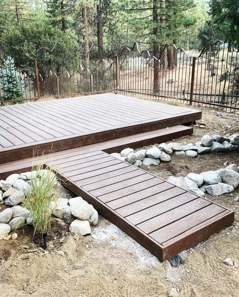 23 Floating Deck Ideas for Your Backyard - Trendey