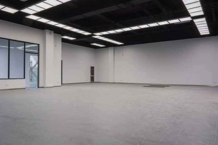 Garage Wall Storage Ideas: Maximize Your Space with Innovative Designs