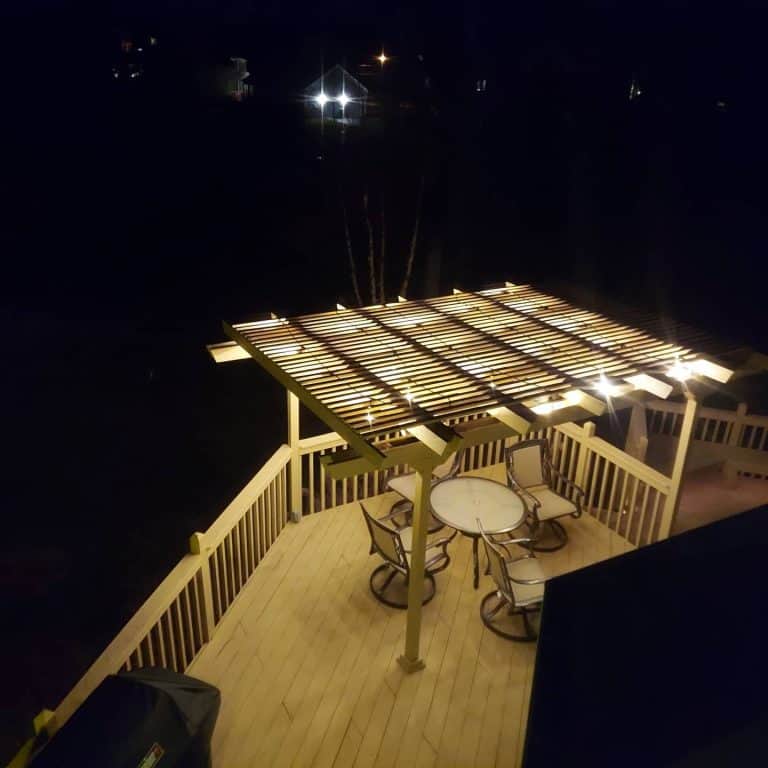 28 Best Deck Shade Ideas for Your Outdoor Space - Trendey