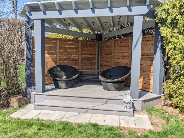 23 Floating Deck Ideas for Your Backyard - Trendey