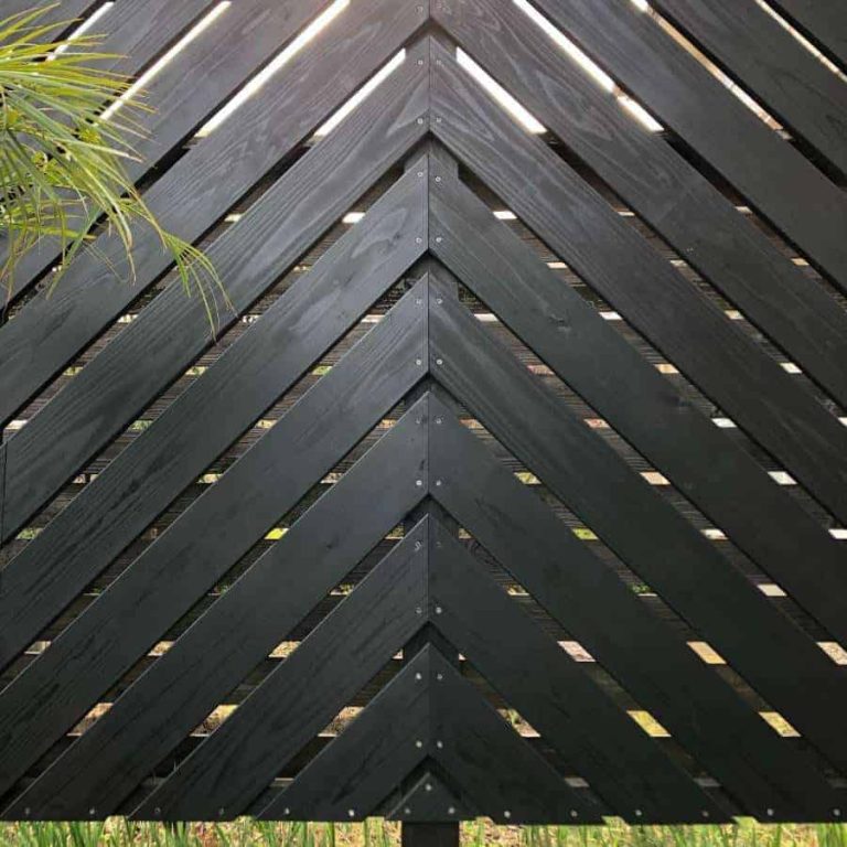 9 Unique Wood Fence Ideas for a Standout Exterior