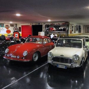 16 Luxury Garage Ideas for Car Enthusiasts - Trendey